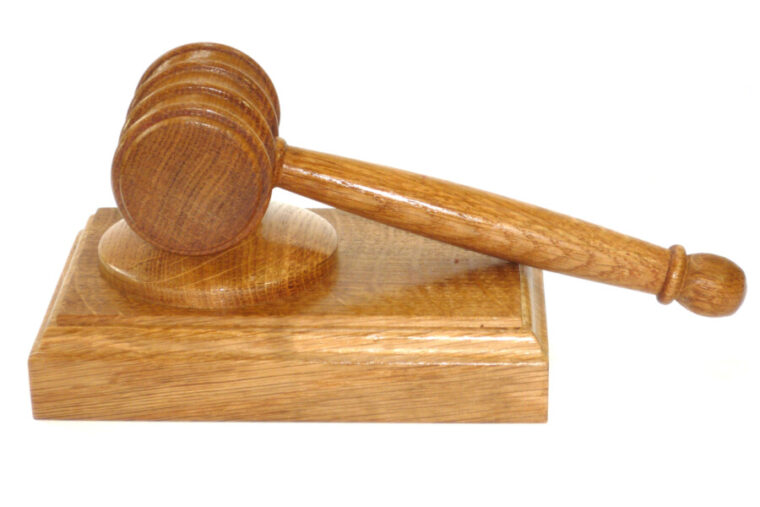 Presentation Wooden Gavel & Block English Oak - Tommy Woodpecker Woodworks
