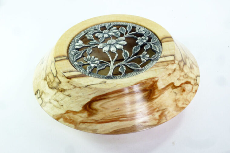 Handmade Potpourri Bowl Light Spalted Beech Wood Pewter Lid - Tommy ...